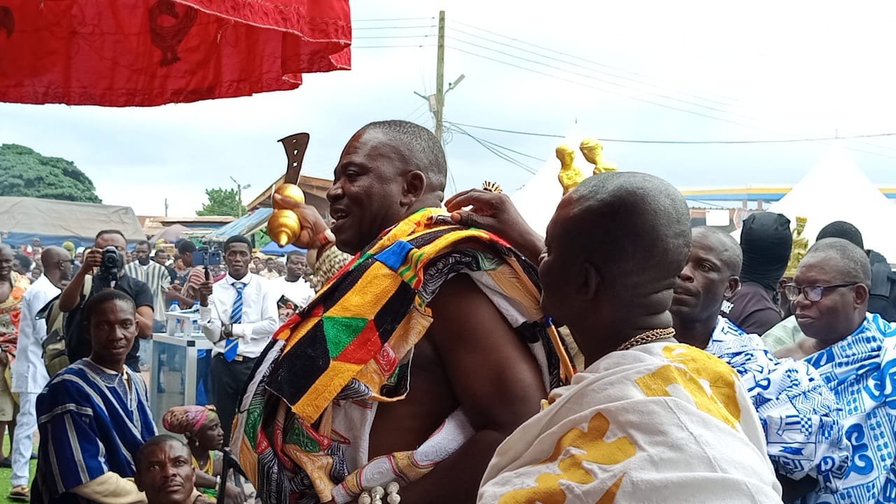 MoH PRO enstooled as first Divisional Chief of Asesewa – Starr Fm