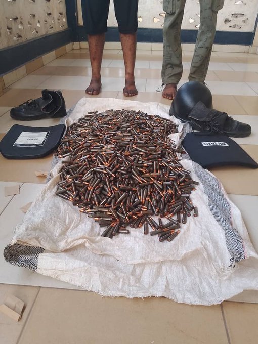 A/R: Police arrest two suspects for illegal possession of 2,600 AK-47 ...