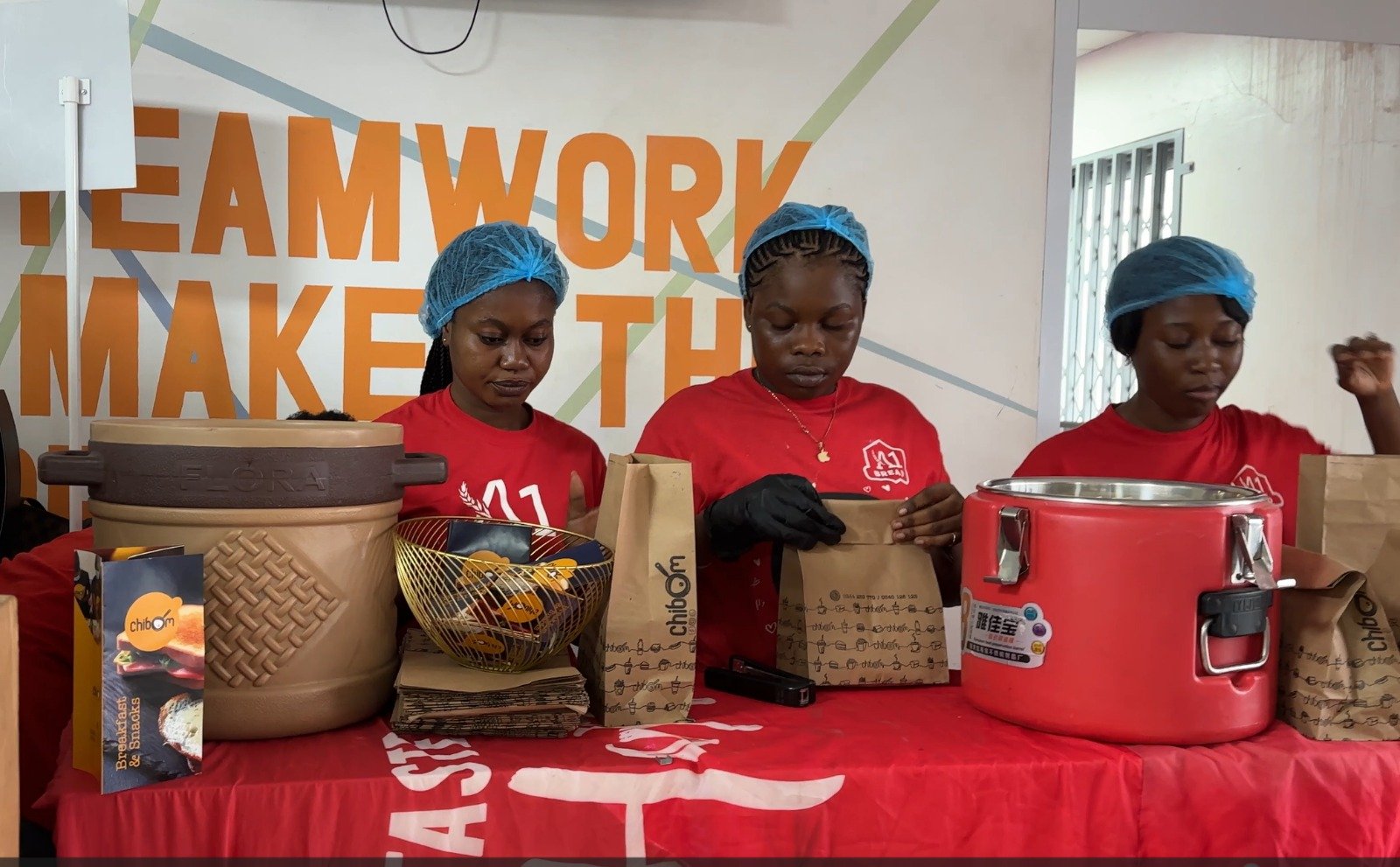 A1 Bread, Niche Cocoa treat EIB staff to breakfast to mark month of ...